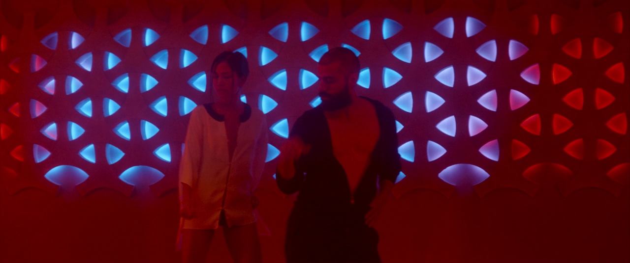 "two-shot" Movie Stills | SHOT.CAFE