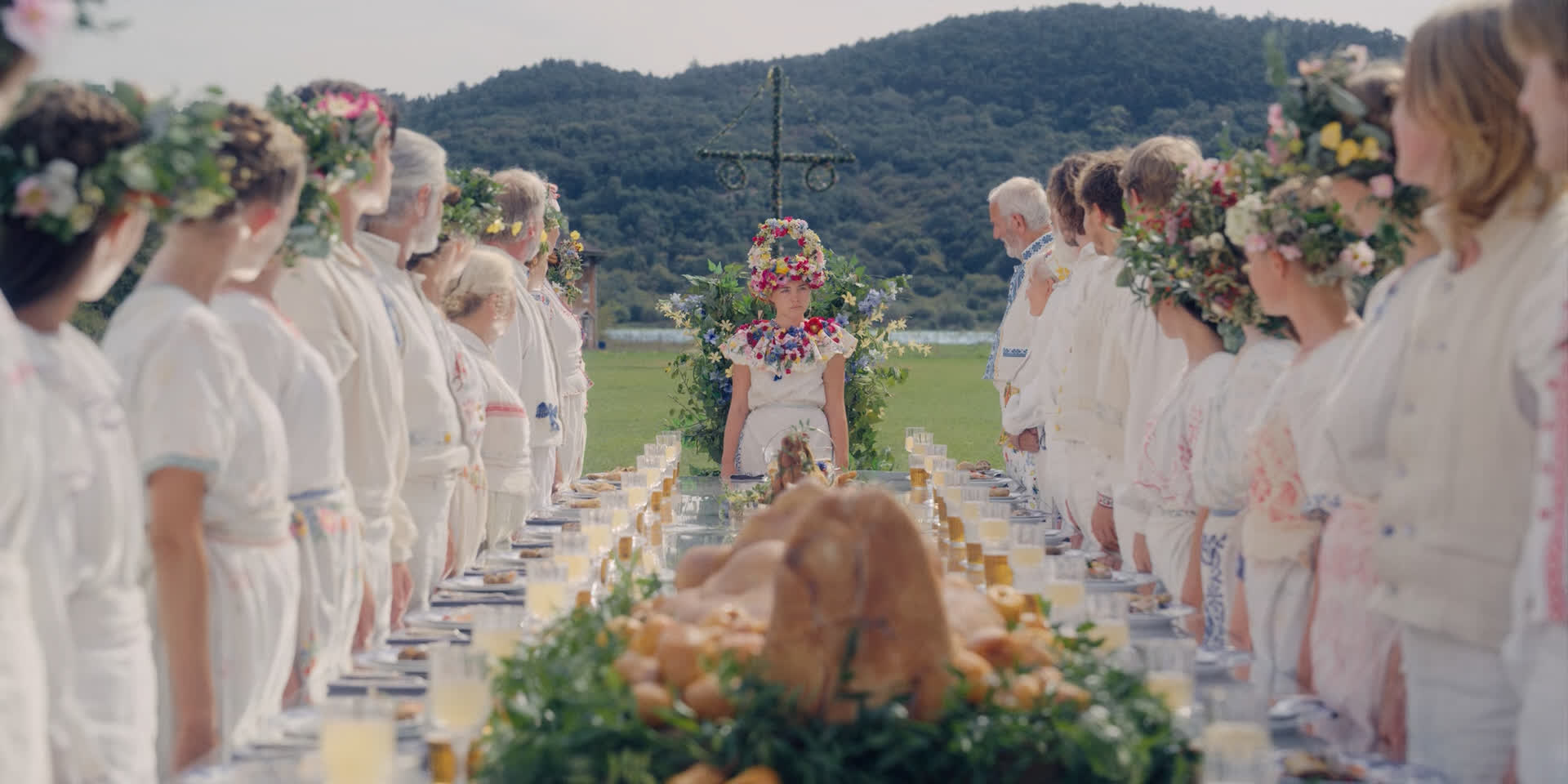 "feast" in Midsommar (2019) stills and screengrabs | SHOT.CAFE
