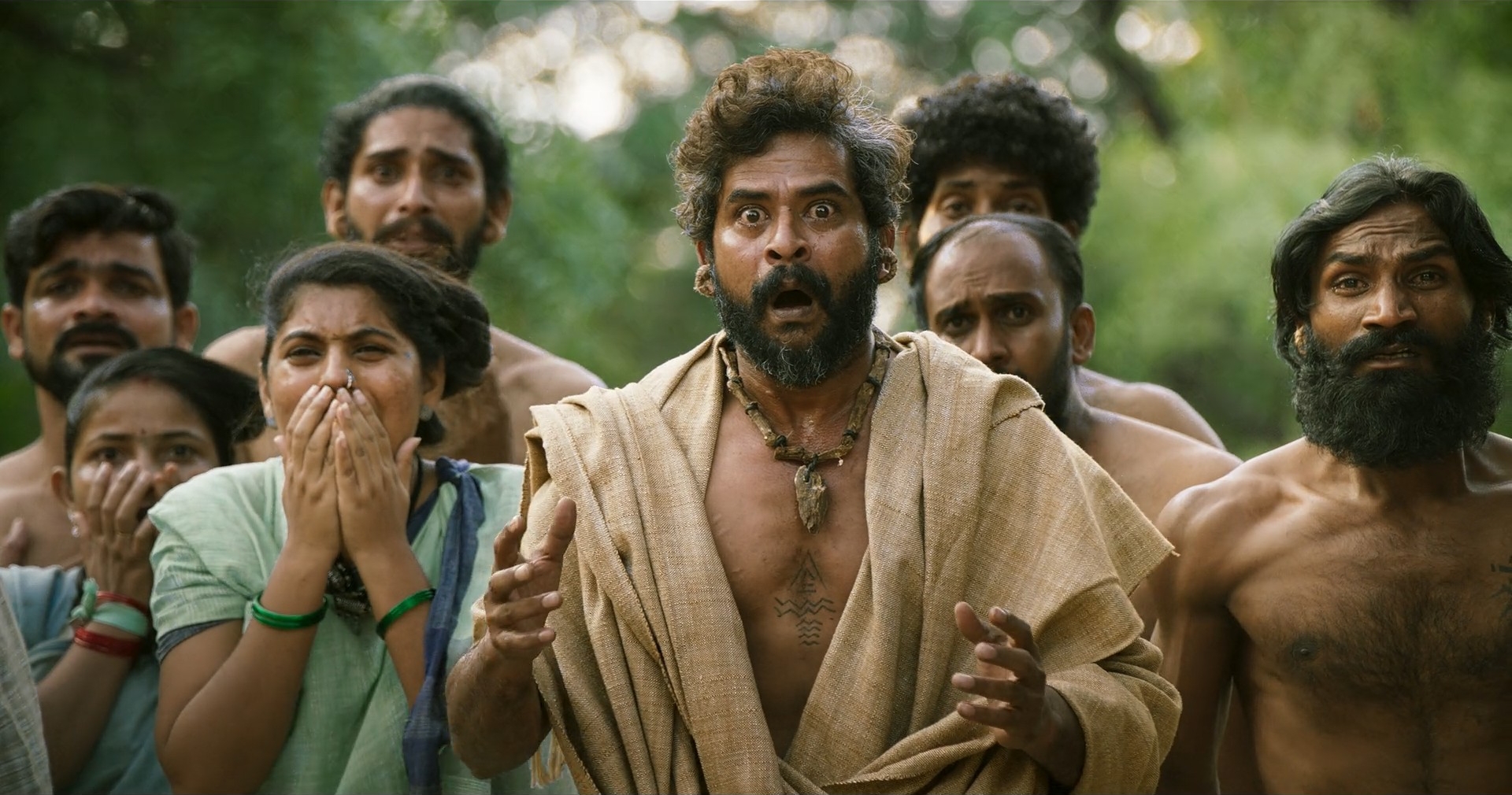 RRR (2022) stills and screengrabs | SHOT.CAFE