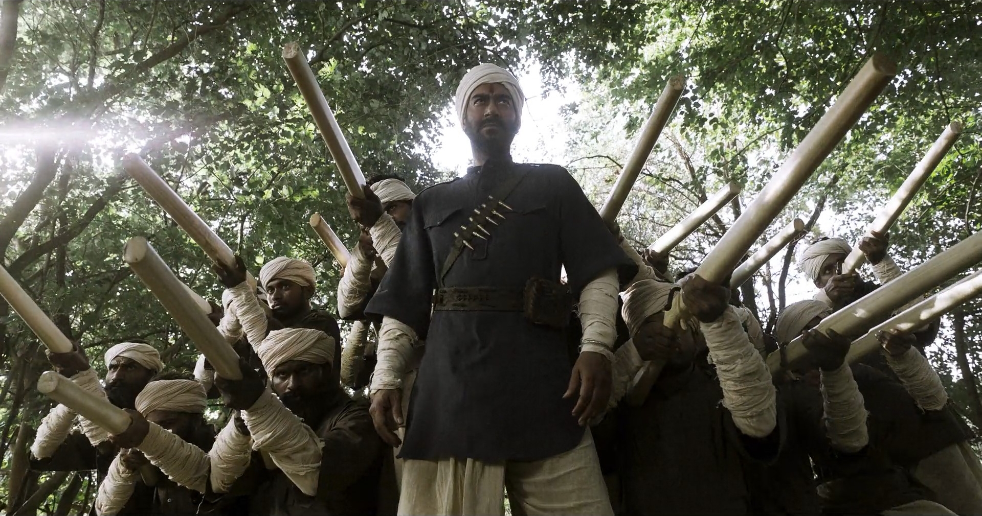 "army" in RRR (2022) stills and screengrabs | SHOT.CAFE