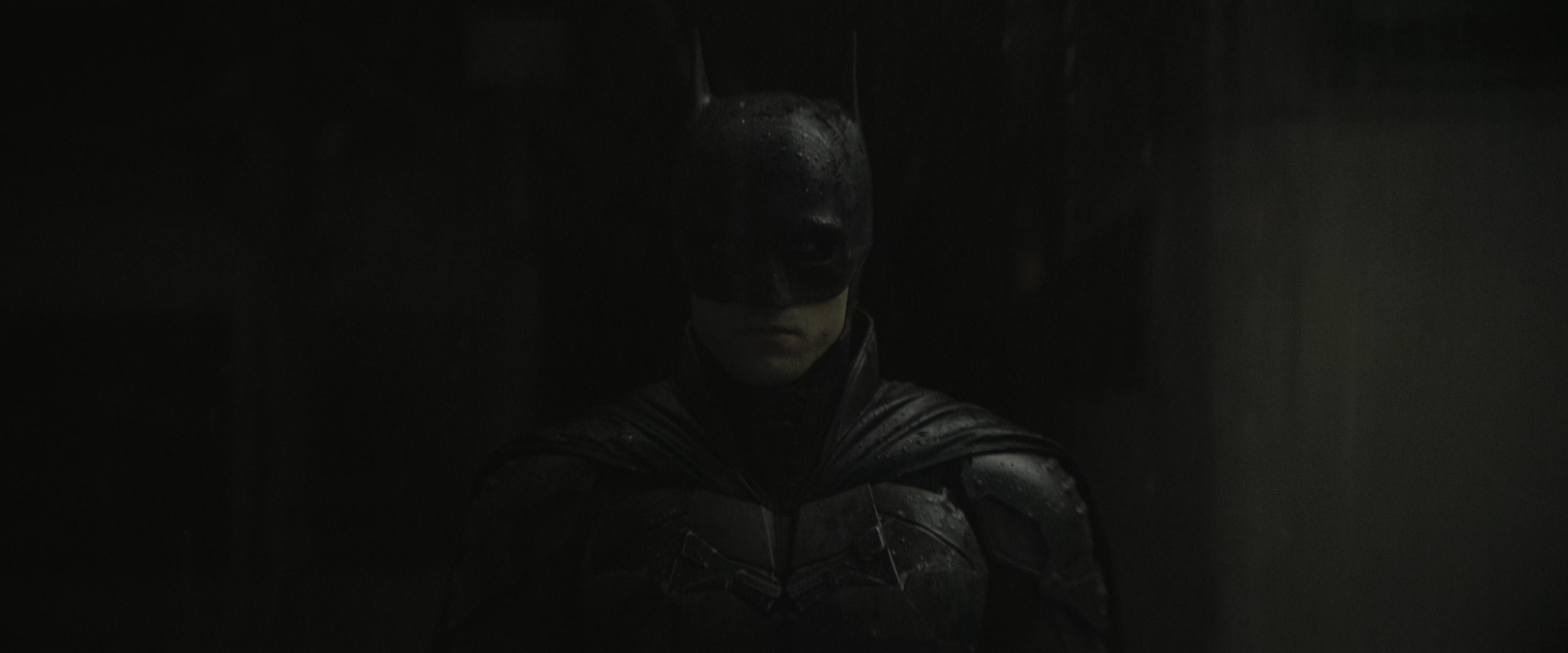 "medium shot" in The Batman (2022) stills and screengrabs | SHOT.CAFE